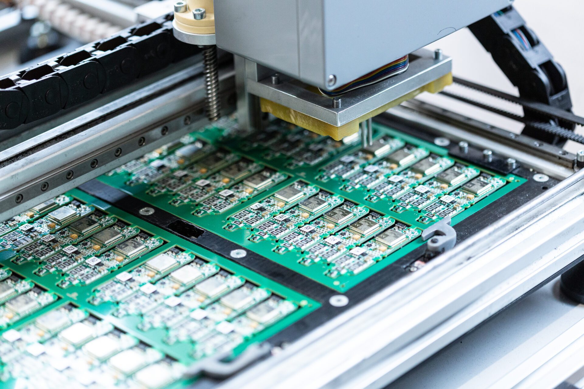 Top 10 Electronic Parts Manufacturers (2026 Audit Report)